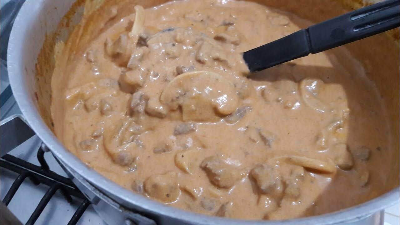 Aprenda a fazer um delicioso estrogonofe - CenárioMT Aprenda a fazer um delicioso estrogonofe - CenárioMT